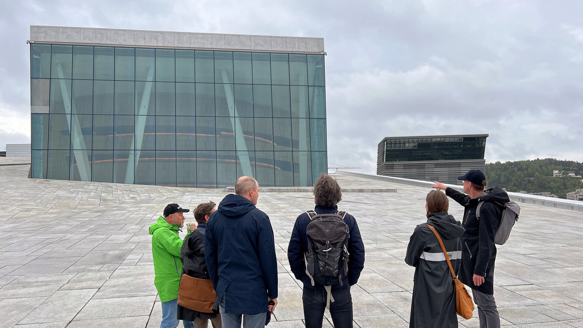 En guide til glass i Barcode Oslo med ArchiWalks